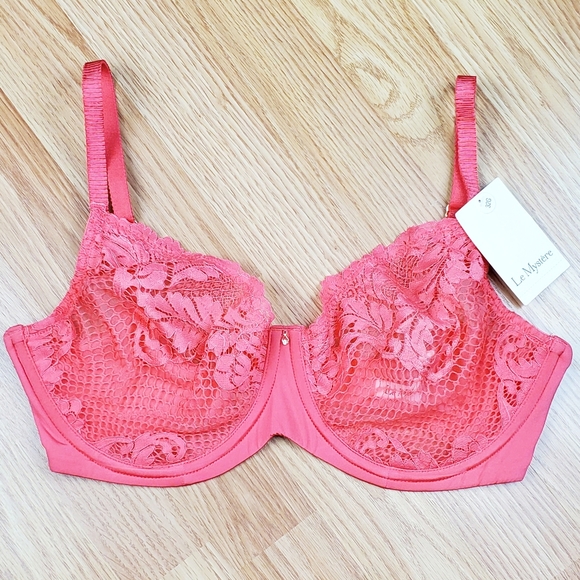 Le Mystere | Intimates & Sleepwear | Nwt Le Mystere 32g Lace Allure ...